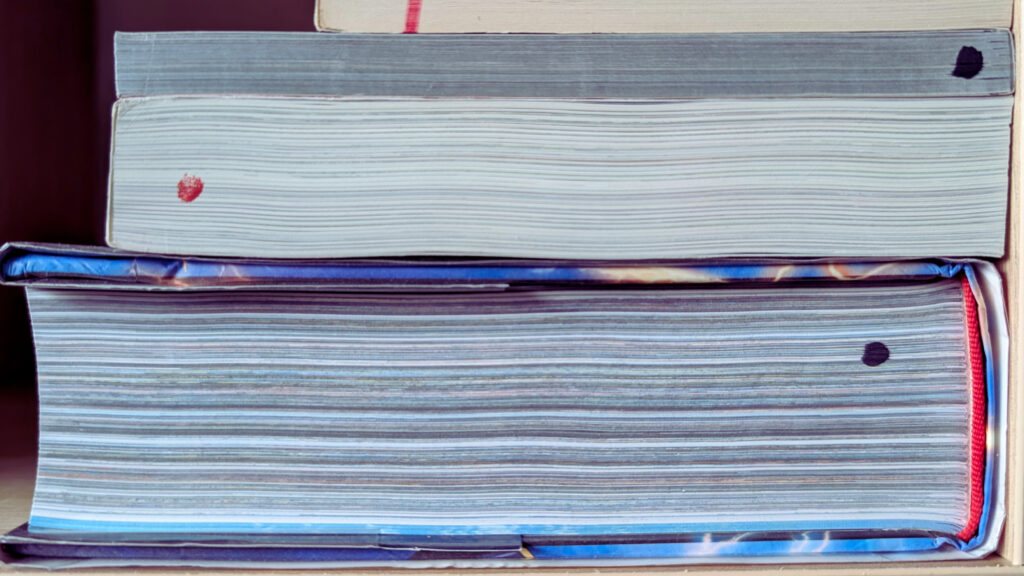Breaking Up with Amazon: An Honest Guide to Canadian Bookstores ...